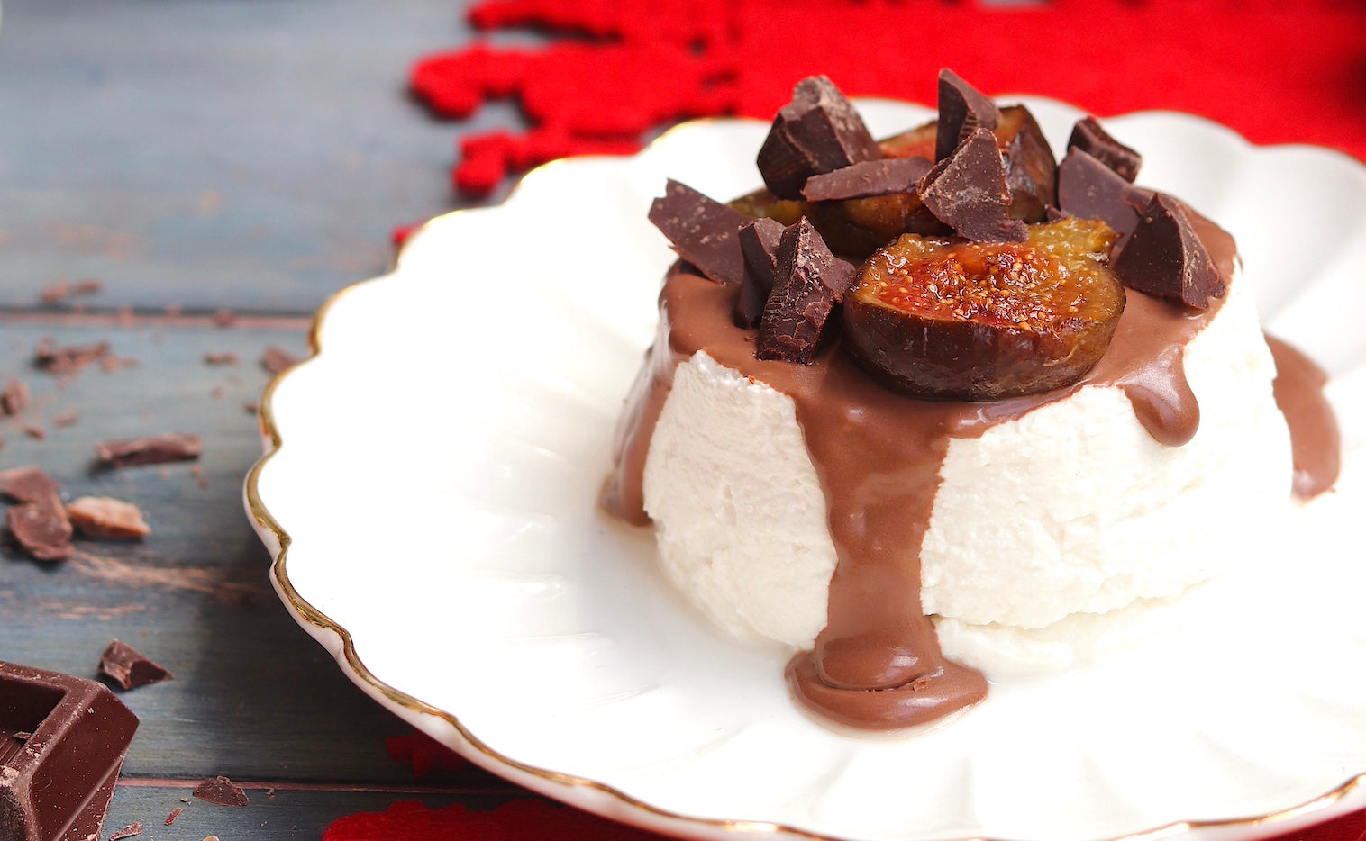 Parmesan mousse with Balsamic glaze and Figs Recipe – Vignoli Food
